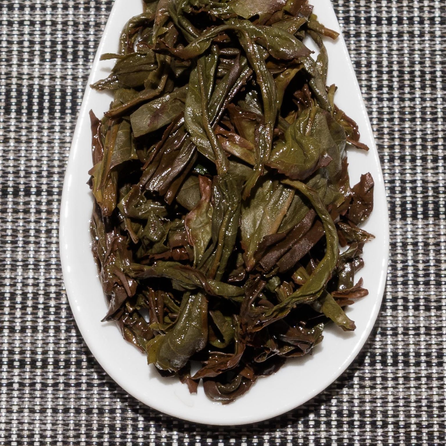 Da Hong Pao Bei Dou | Chinese Oolong Tea | Curious Tea